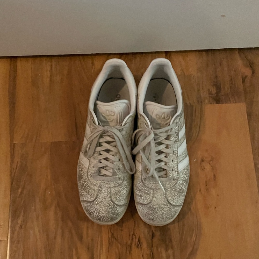 Distressed Adidas Sneakers - Gem